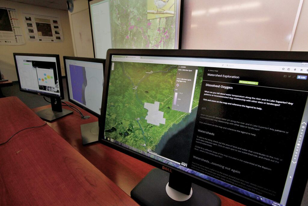 GIS Connects GEOGRAPHY - Common Thread