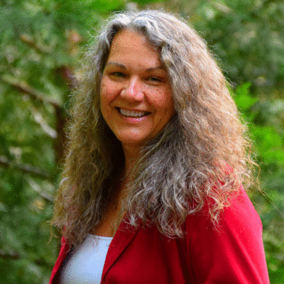 Dawn Hardison-Stevens ’14 - Common Thread